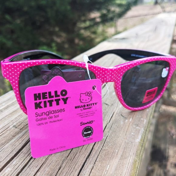 Hello Kitty | Accessories | Hello Kitty Fuchsia Sunglasses Official One ...